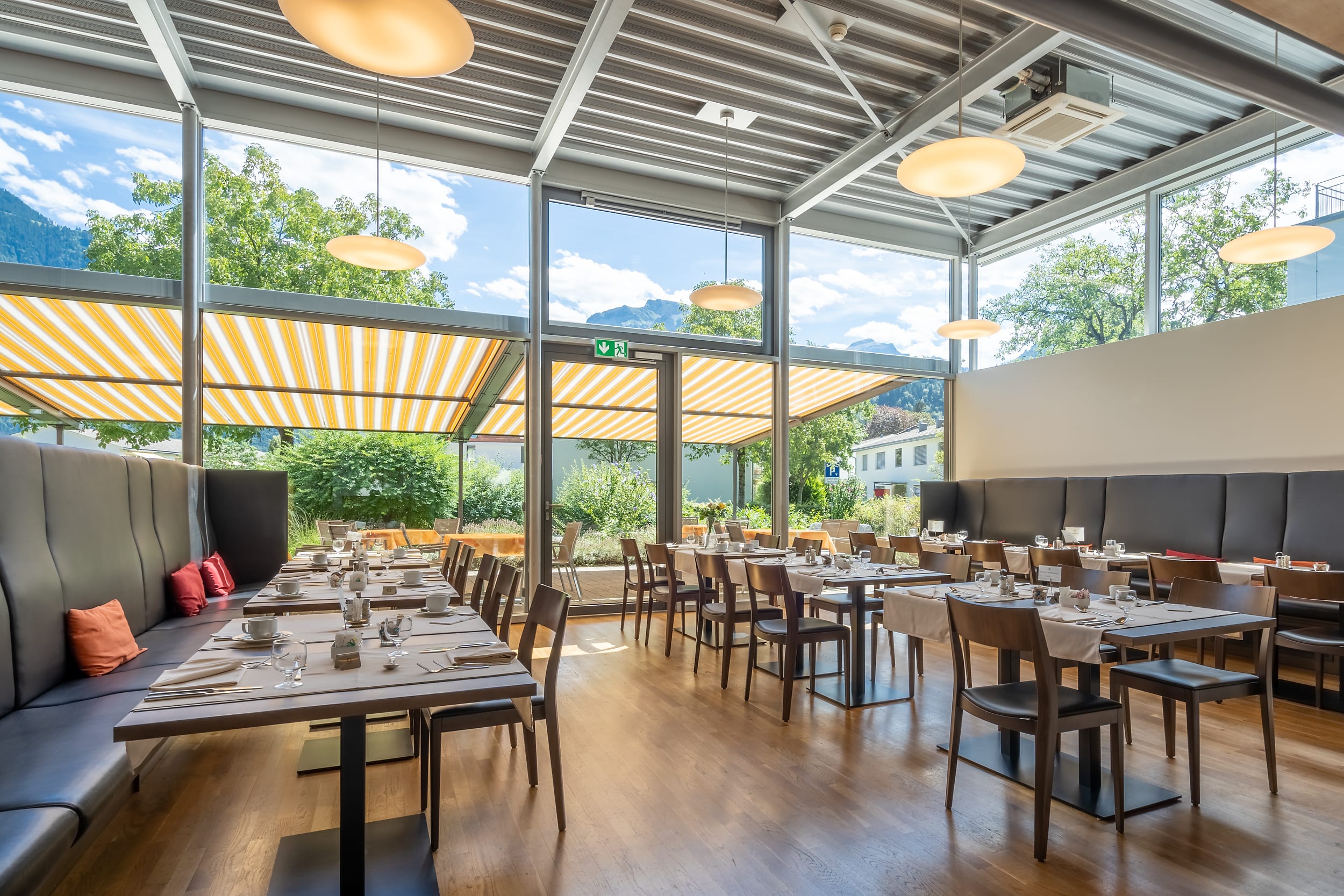 Trauffer World of Experiences & Bretterhotel - Events| interlaken ...